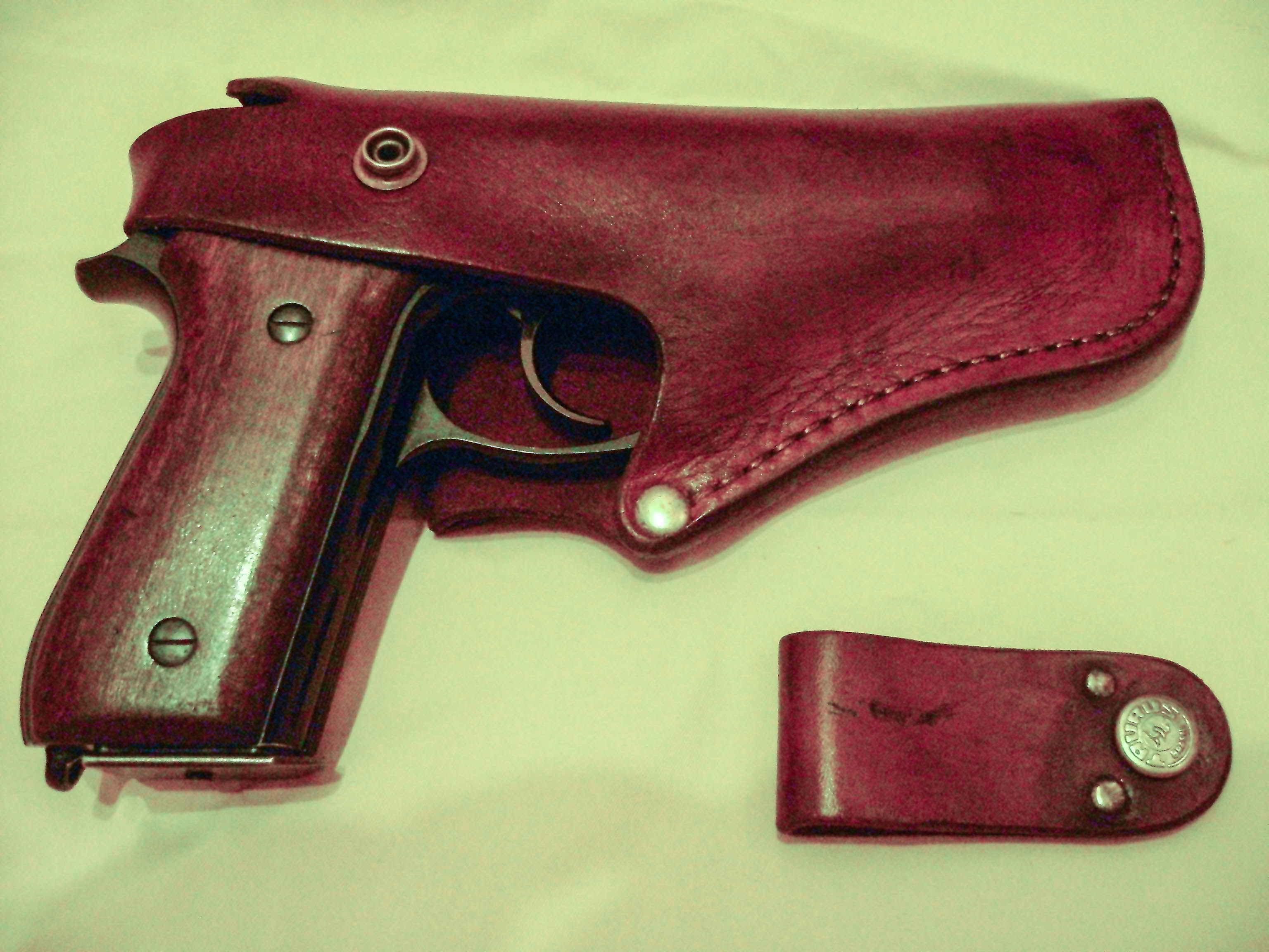 Pistola Taurus PT-57 e suas Variações | Armas On-Line